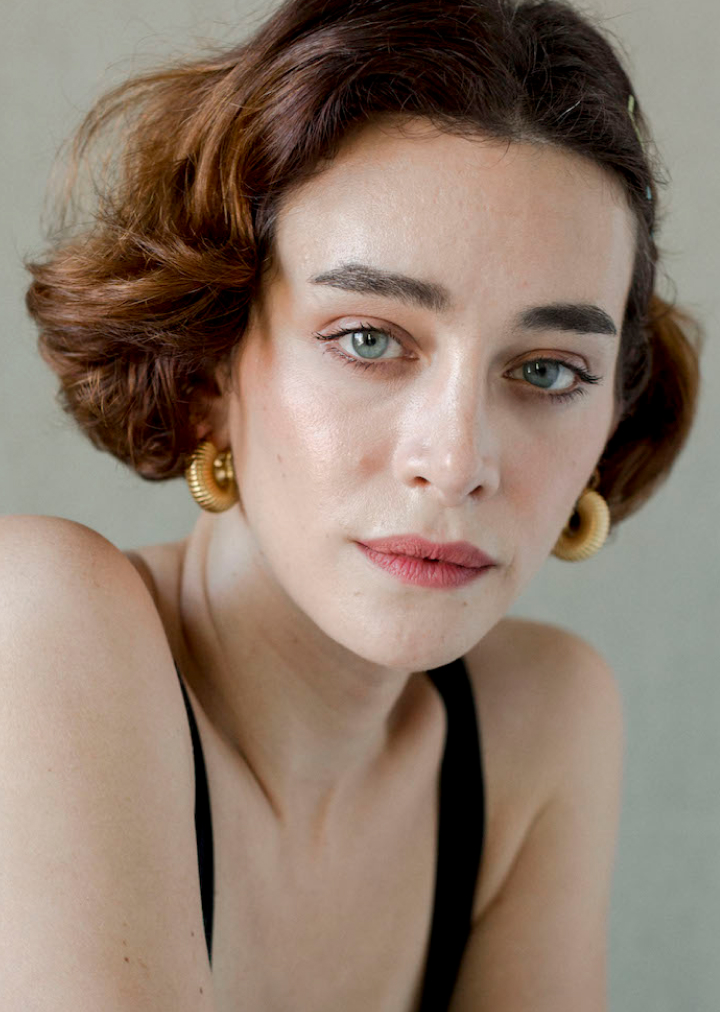 Leah ~ Stranger Agency – Vancouver Modelling Agency